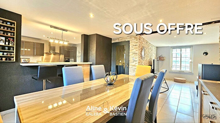 Maison à vendre - Uckange - 4 pièces - 3 chambres