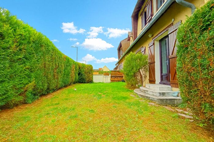 Ecquevilly : Appartement 4 pièces à vendre