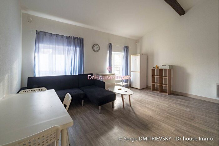 Appartement à louer - Nord, Pauillac - 3 pièces - 2 chambres