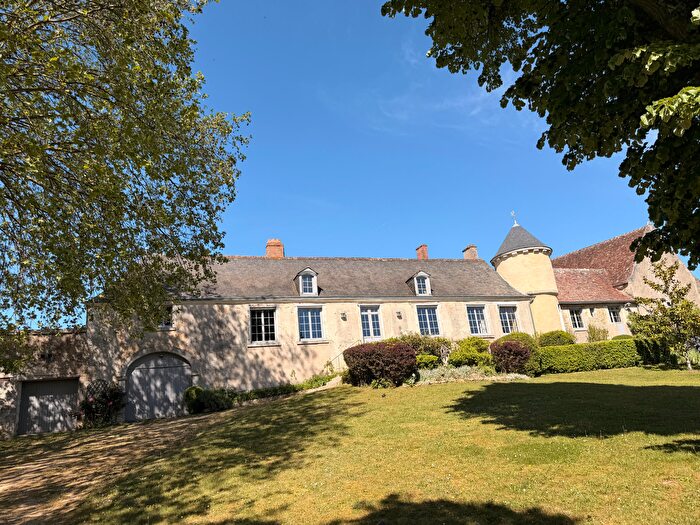 Maison 18 pièces à vendre - Saché