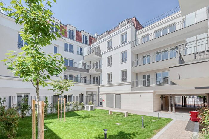 Appartement à louer - Fontenay-aux-Roses, Centre-ville, Parc - 2 pièces - 1 chambre