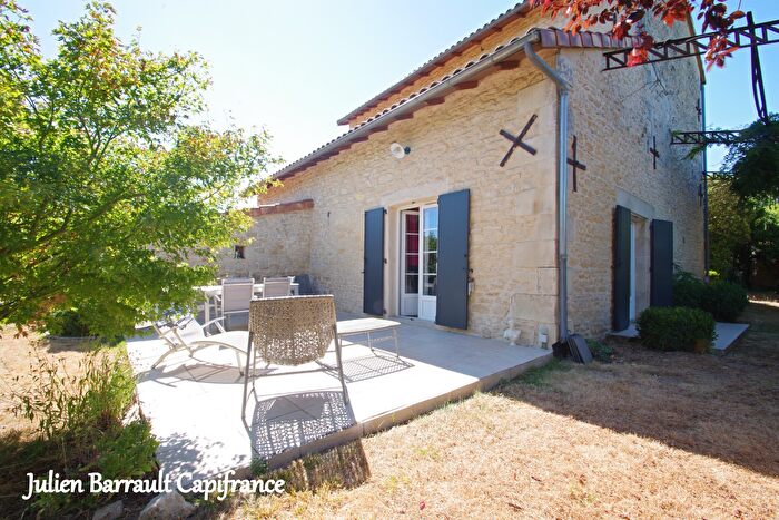 Saint-Julien-l'Ars - Maison 5 pièces à vendre