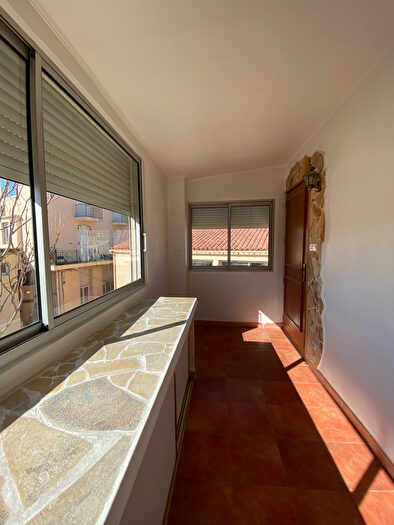 Appartement à louer - Toulon, La Loubière - 4 pièces - 3 chambres