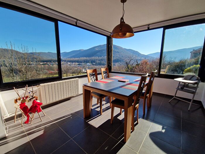 Maison à vendre - Foix - 4 pièces - 3 chambres