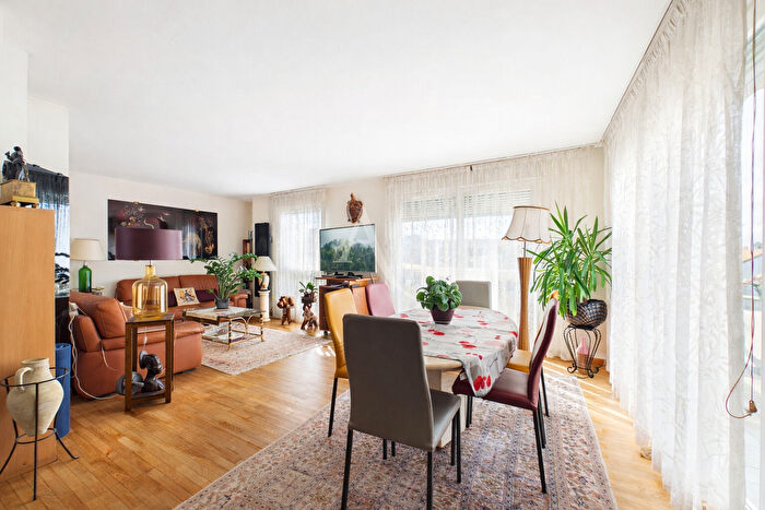 Alfortville, Mairie, Gare : Appartement 4 pièces à vendre