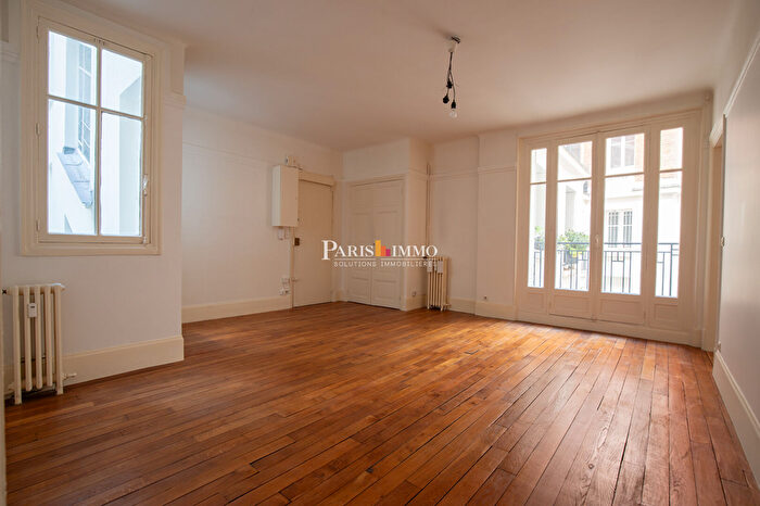 Appartement 2 pièces à vendre - Paris 18ème, Grandes Carrières, Clichy