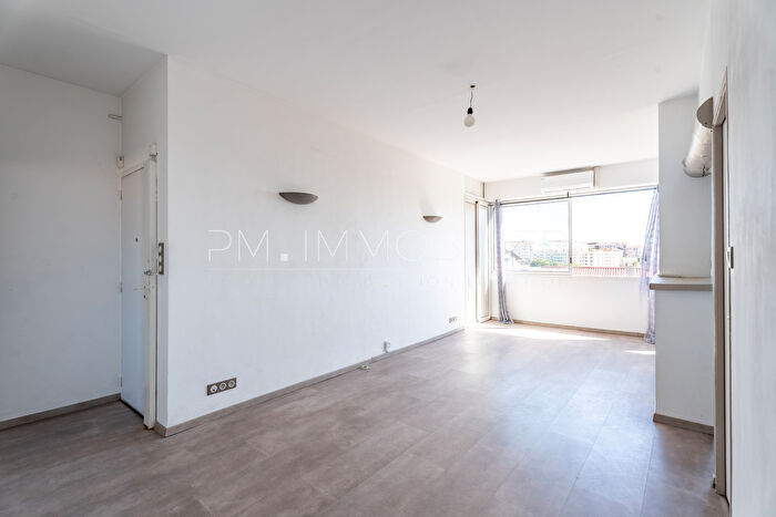 Appartement à vendre - Marseille e , Le Canet - 3 pièces - 2 chambres