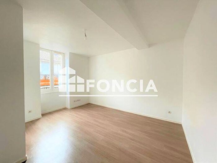 Appartement 1 pièce à Centre Ville Nord, Voiron, à louer