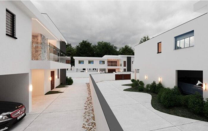 Maison à vendre - Rivesaltes - 4 pièces - 3 chambres