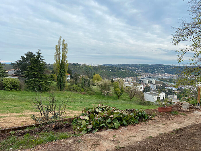 Appartement à Vienne, Estressin, à louer