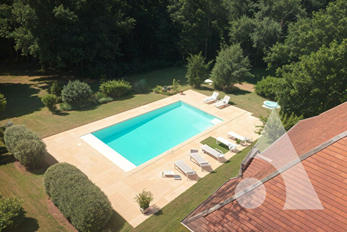 Maison à vendre - Sarlat-la-Canéda - 8 pièces - 4 chambres