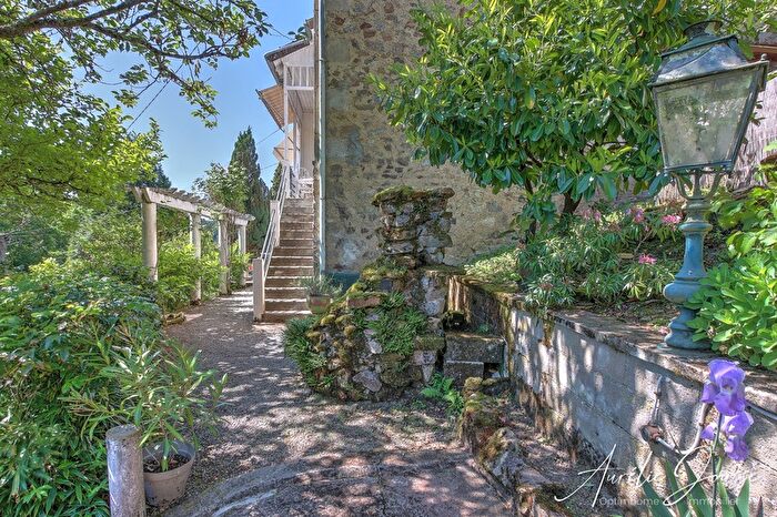 Maison à vendre - Saint-Priest-Taurion - 4 pièces - 2 chambres