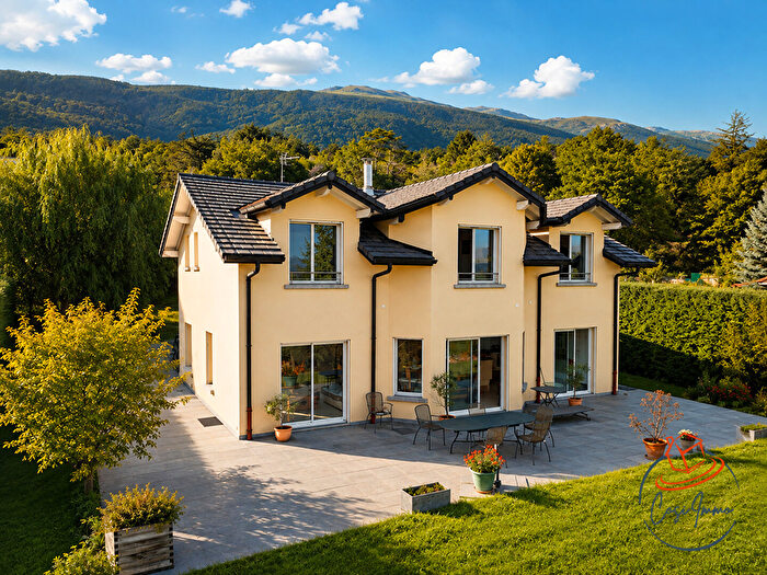 Maison 5 pièces à vendre à Saint-Jean-de-Gonville