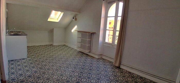Nanterre, Centre-ville - Appartement 1 pièce à vendre