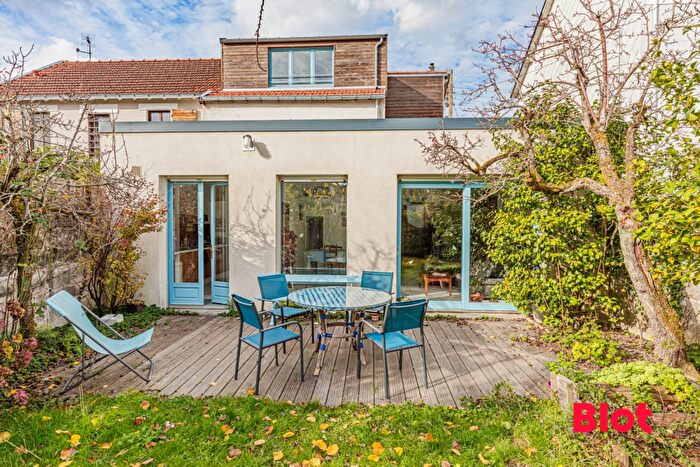 Maison à vendre - Nantes, Saint-Clément, Jardin des plantes, Caserne Lamoricière - 6 pièces - 4 chambres