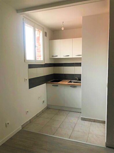 Appartement à louer - Gresillons, Gennevilliers - 1 pièce