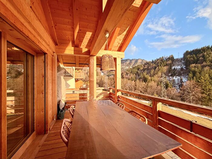 Maison à vendre - Saint-Jean-de-Sixt - 5 pièces - 3 chambres