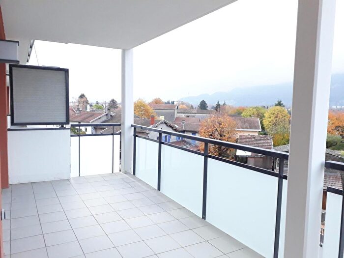 Appartement 3 pièces à Saint-Égrève, Pont de Vence, à louer