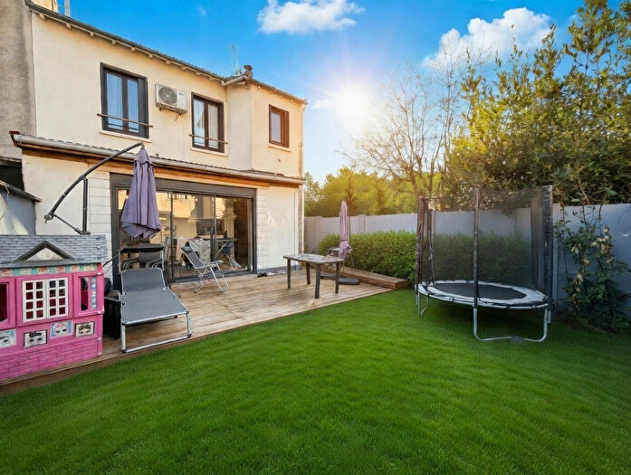 Maison à vendre - Romainville, Grands Champs - 6 pièces - 4 chambres