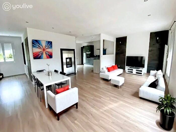 Maison à vendre - Saint-Lambert-la-Potherie - 5 pièces - 2 chambres