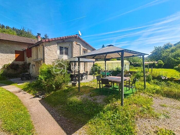 Maison 4 pièces à Larbont, à vendre