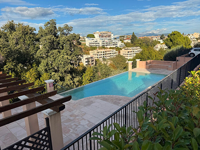 Appartement à vendre - Nice, Lanterne - 3 pièces - 2 chambres