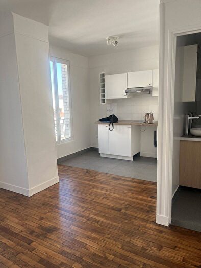 Appartement à louer - Les Coquettes, Le Kremlin-Bicêtre - 4 pièces - 3 chambres