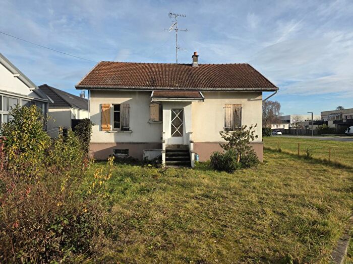 Maison à vendre - Valentigney - 6 pièces - 4 chambres