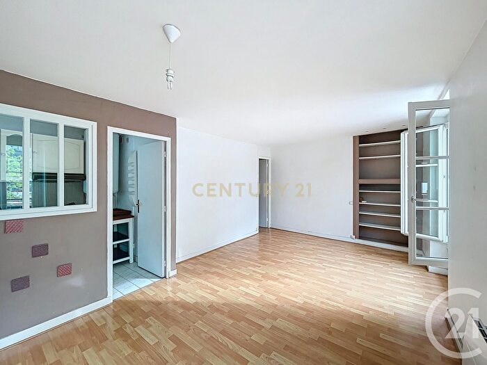 Appartement 3 pièces à vendre à Bourg-la-Reine, Tromière, Nord Est
