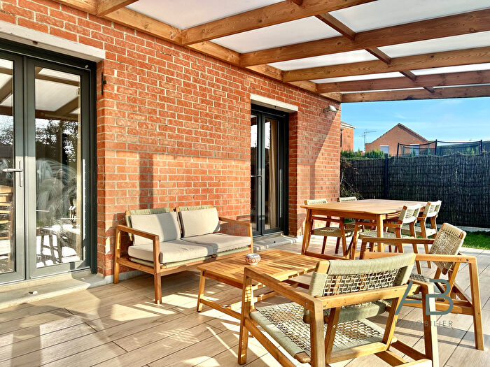 Maison à vendre - Templemars - 5 pièces - 4 chambres