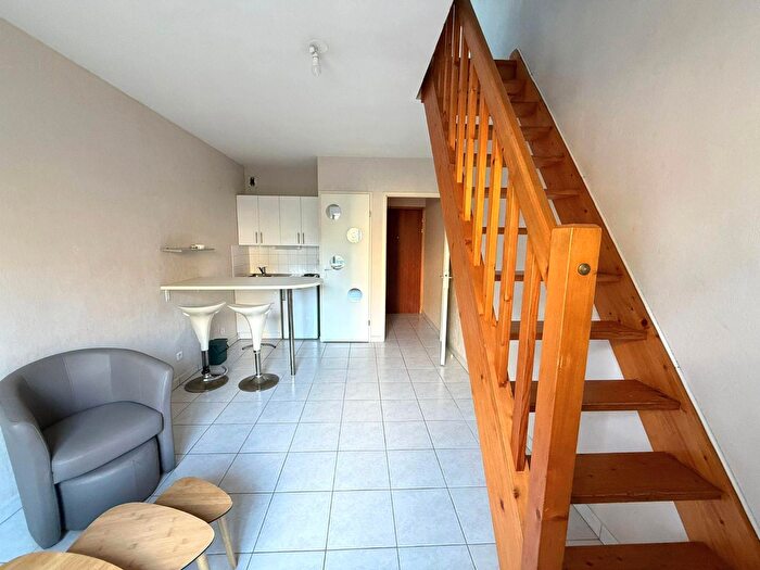 Appartement à louer - Angers, Madeleine, Saint-Léonard, Justices - 1 pièce - 1 chambre