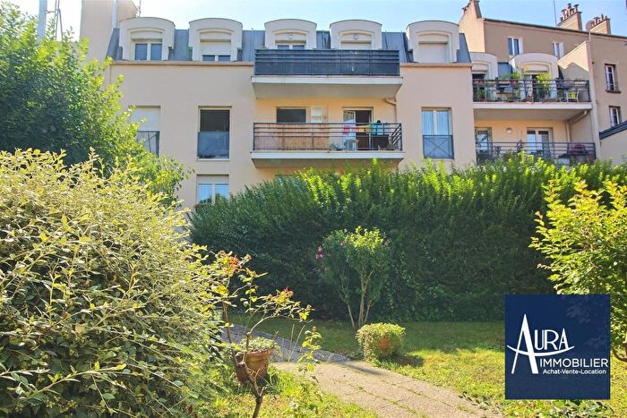 Appartement à vendre - Les Lilas, Bruyères, Chassagnolle - 4 pièces - 3 chambres