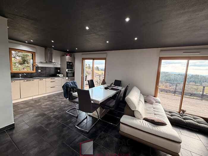 Maison à vendre - Ruynes-en-Margeride - 4 pièces - 2 chambres