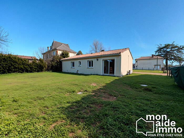 Maison à vendre - Coutras - 4 pièces - 3 chambres