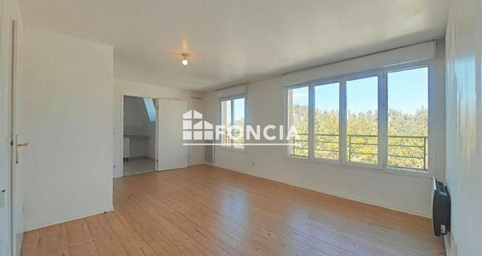 Emile Zola, Les Pavillons-sous-Bois : Appartement 2 pièces à louer