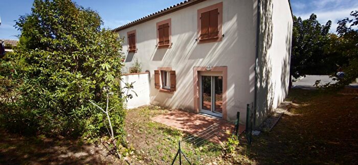 Castelnaudary, Verdun, Horloge, Cugarel, Route de Revel : Maison 4 pièces à louer