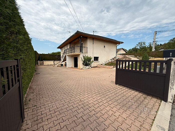 Maison 6 pièces à vendre à Arbent