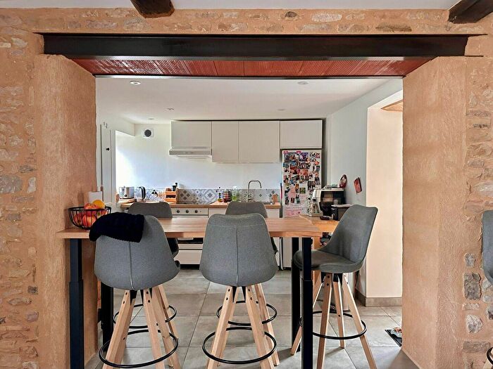 Maison à louer - Liergues - 4 pièces - 3 chambres