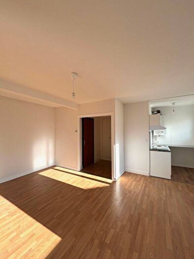 Appartement à louer - Centre Ville, La Couronne - 2 pièces - 1 chambre