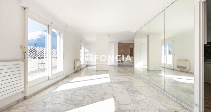 Appartement à vendre - Grenoble, Eaux-Claires, Mistral - 7 pièces - 4 chambres