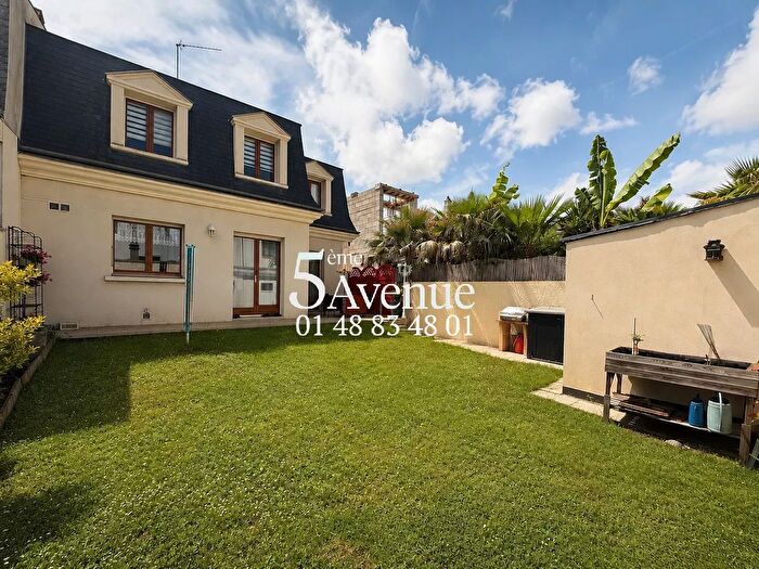 Maison 6 pièces à Ormesson-sur-Marne, à vendre