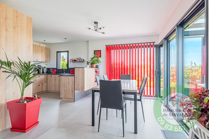 Maison à vendre - Dommartin - 6 pièces - 4 chambres