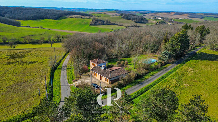 Maison à vendre - Lavit - 5 pièces - 3 chambres