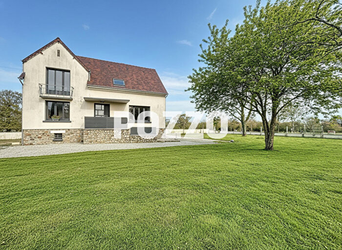 Saint-Symphorien-le-Valois - Maison 5 pièces à vendre