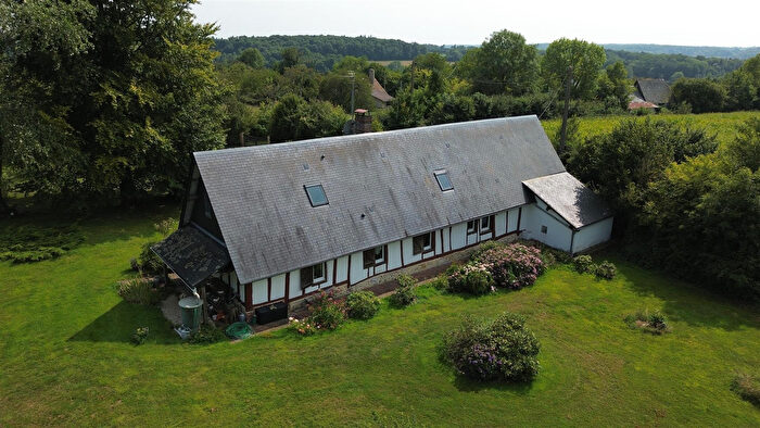 Maison à vendre - Gacé - 6 pièces - 4 chambres