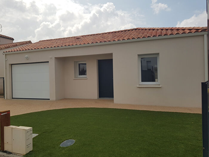 Maison 3 pièces à louer - Les Herbiers, Le Bignon, Zone Commerciale
