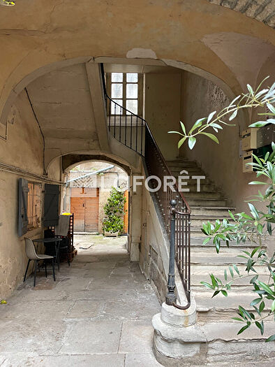 Appartement à vendre - Lons-le-Saunier, Centre-ville - 4 pièces - 2 chambres