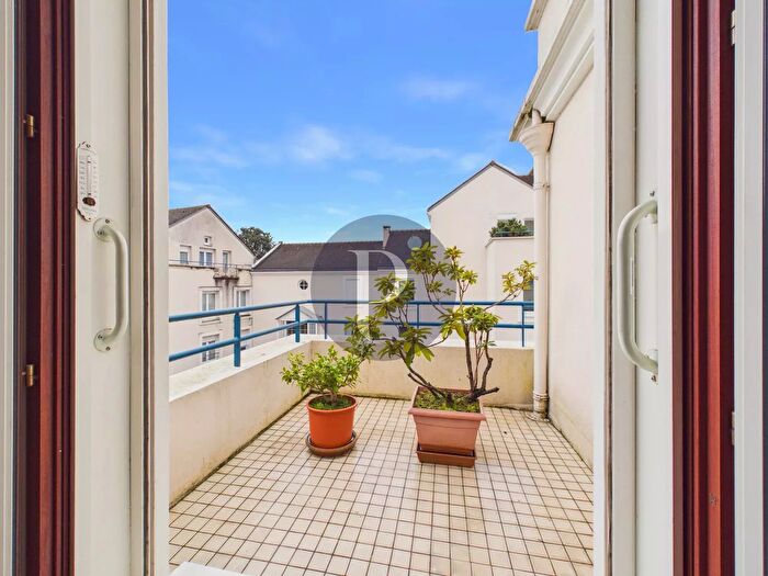 Appartement à vendre - Verrières-le-Buisson, Centre-ville - 5 pièces - 3 chambres