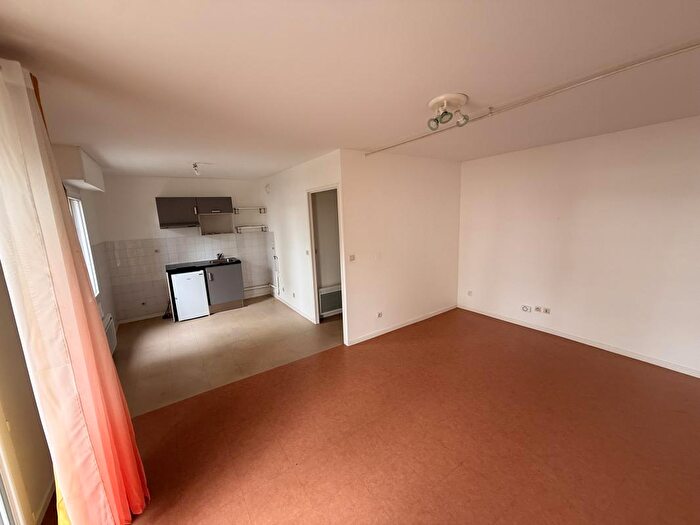Appartement à louer - Saint-Sébastien-sur-Loire, Bords de Loire - 1 pièce