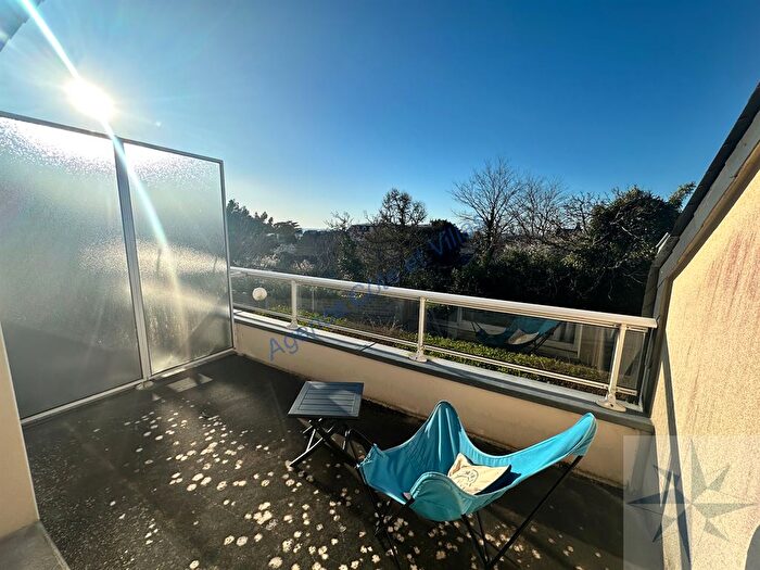 Appartement à vendre - Pléneuf-Val-André - 4 pièces - 3 chambres